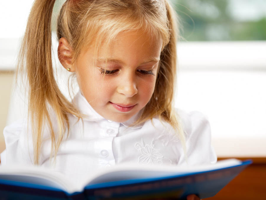 is-that-book-okay-for-your-child-to-read-6-tips-for-busy-parents